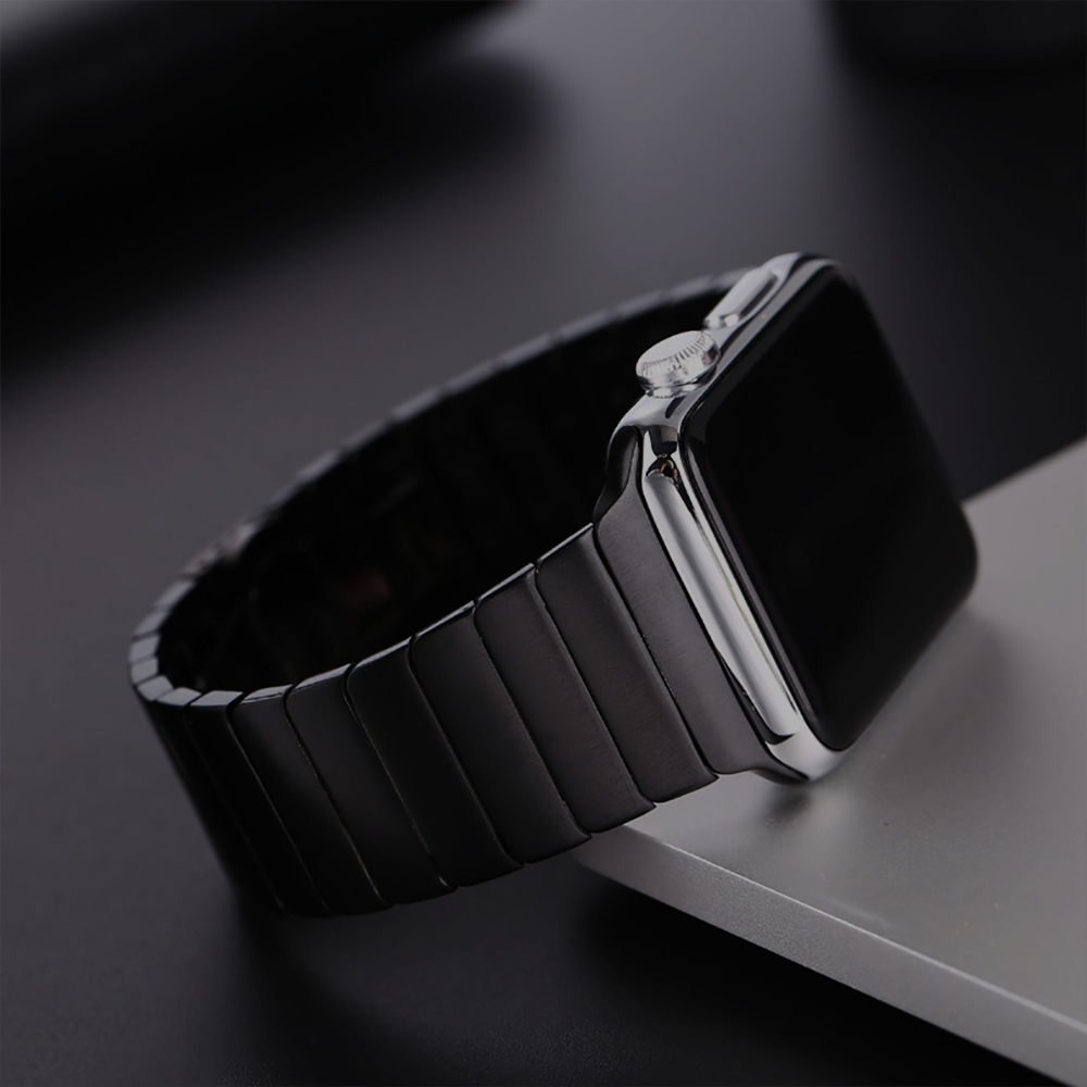 Stylish & Durable Metal Bands for Apple Watch | Upgrade Your Look Today ...